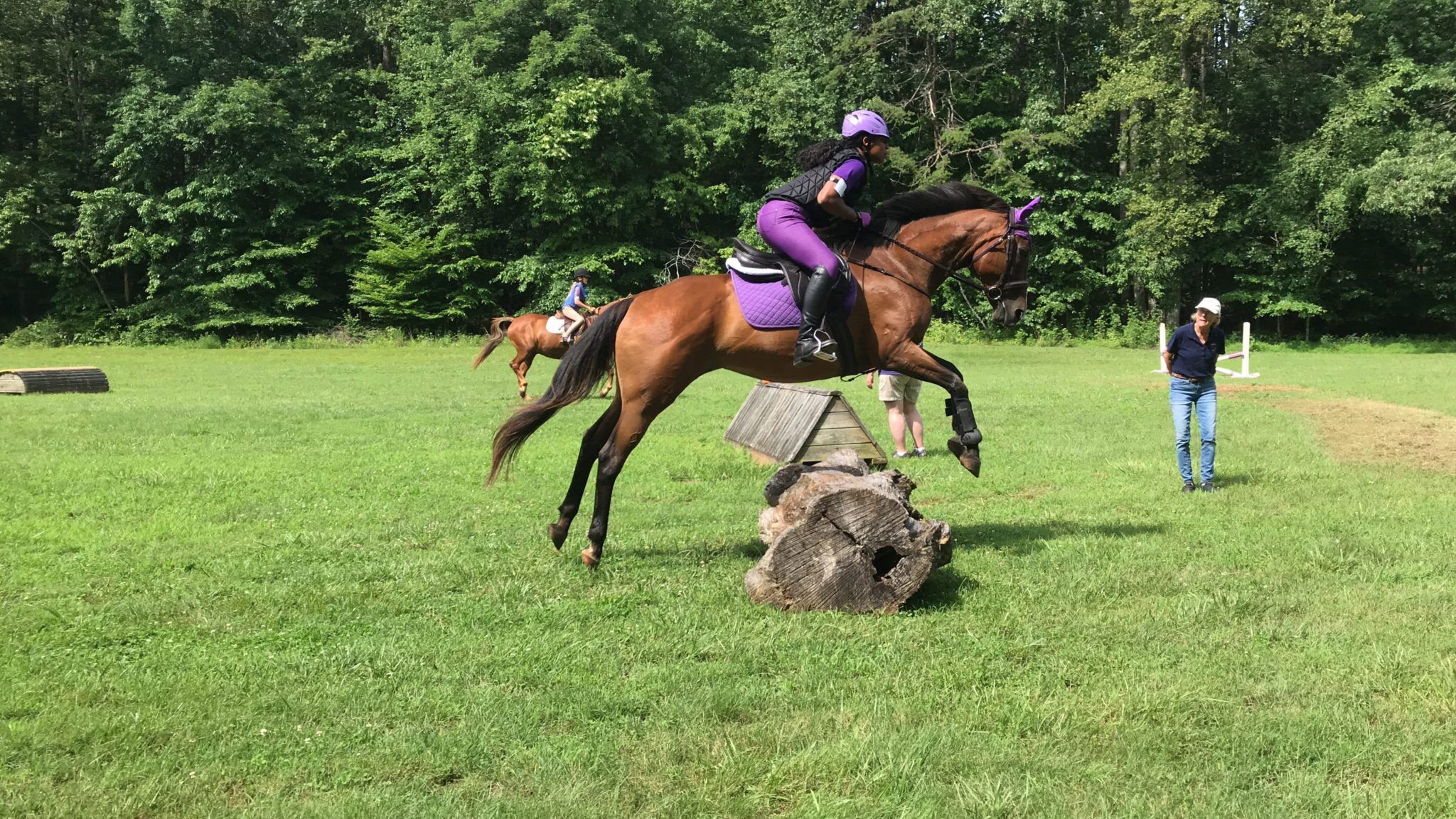 What is the correct jumping position for horse riders? - Horse Rookie