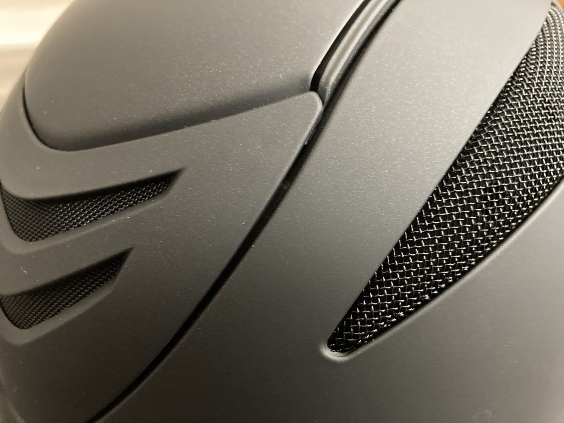 5 Reasons to Switch (One K Defender Air Helmet Review) - Horse Rookie