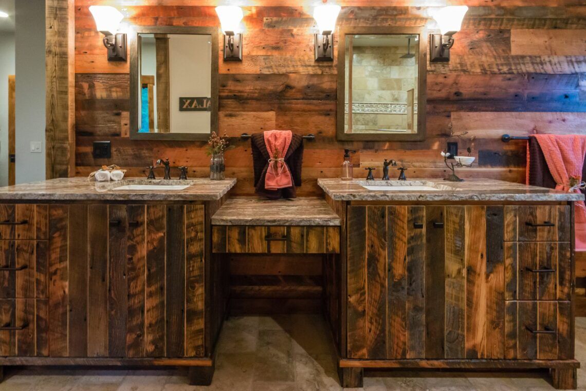 Snazzy Horse Barn Bathroom Style Guide (With Videos) - Horse Rookie