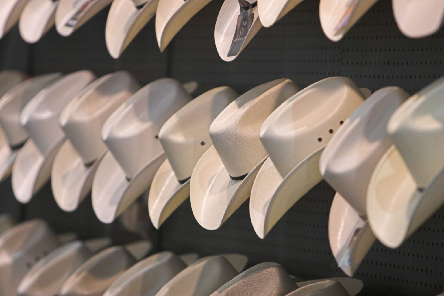 10 Best Straw Cowboy Hats That Feel (and Look) Cool - Horse Rookie